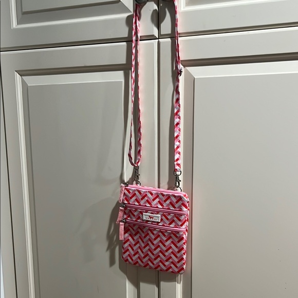 Scout | Bags | Scout Pink And White Crossbody Bag With Geometric Design ...